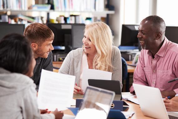Botwell Green Library - Hillingdon Council